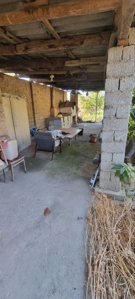 Dacha sotiladi..