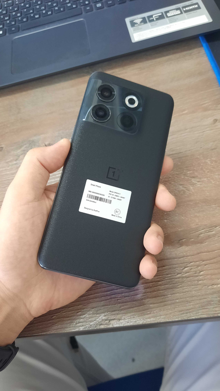 OnePlus 10T 5G Global sotiladi.