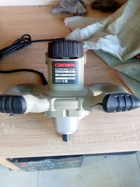 Mikser Crown Makita Dewalt