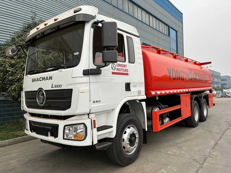 В наличии! Автотопливозаправщик Shacman L3000 6x4