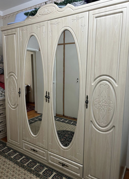 Spalniya Спальня Комплект