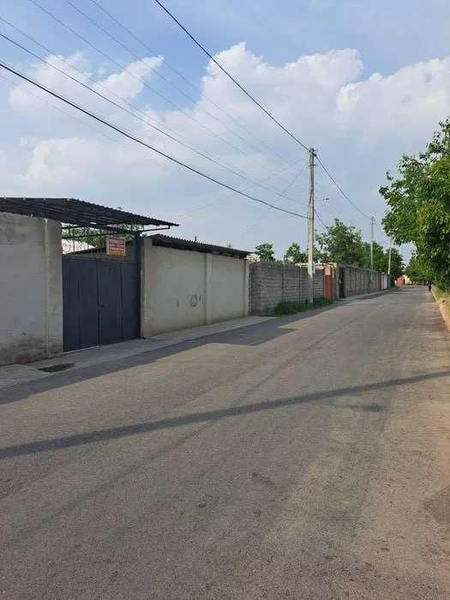 Срочно продается дом возле Рисового базара