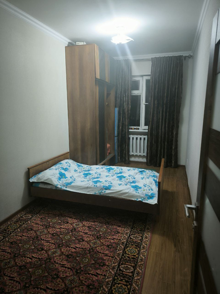 Продам чиланзар 19. Двух комнатная. Балкон 1,5*3