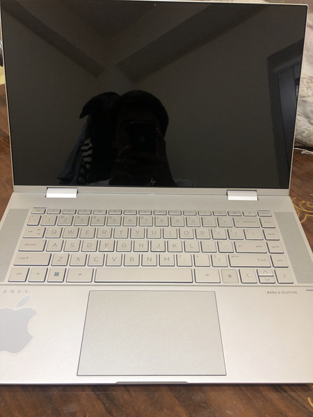 Hp Envy x360, 2024, 8/512, 1240P, 12 yadr 16 patok, 12 mb kesh