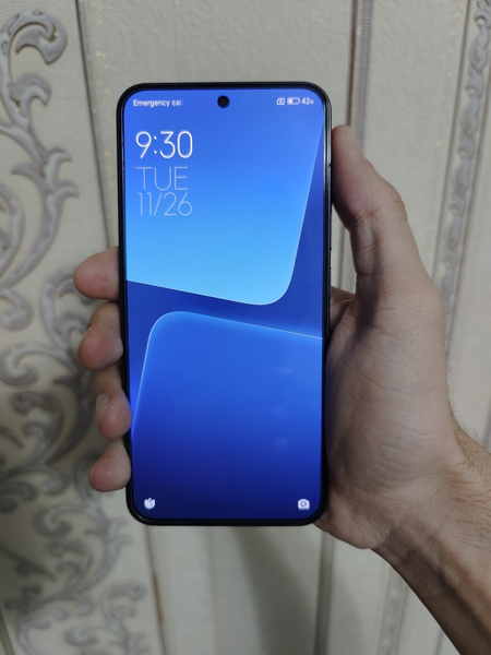 Xiaomi 13 black piano