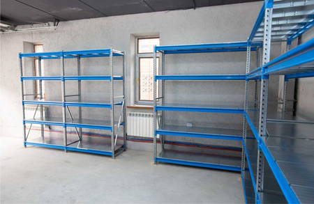 Продажа надежных складских стеллажей из металла