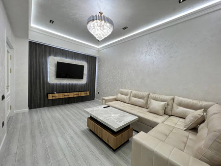 2в3/5/11 Улица: Олтинтепа
ЖК: “Albero Exclusive”
