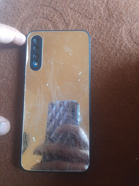 Samsung a50 1 yil kofolat
