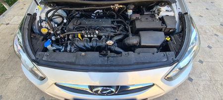 Продаётся Hyundai Accent 2012г, бензин + метан