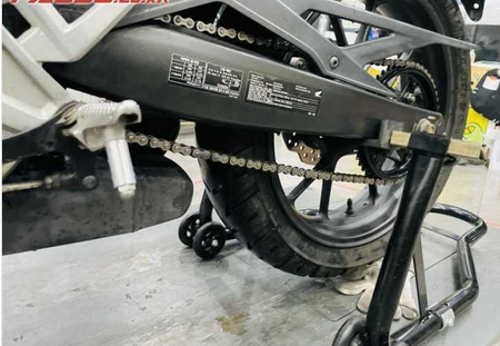 Honda CB125R (факат буюртмага)