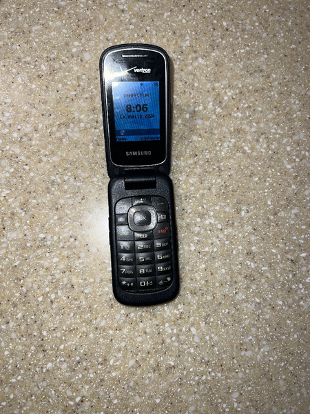 Продается Samsung Gusto 3