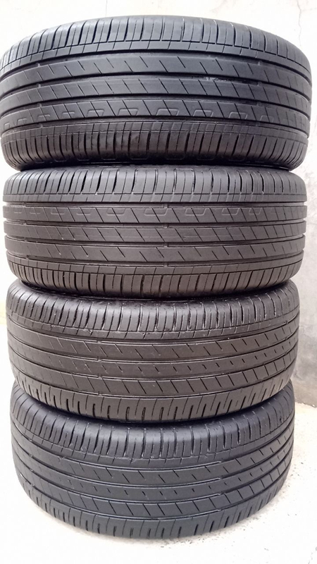 215 55 R17 Shina Good Year