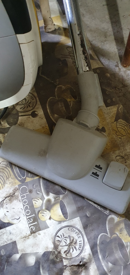 Пылесос ZANUSSI продаётся.