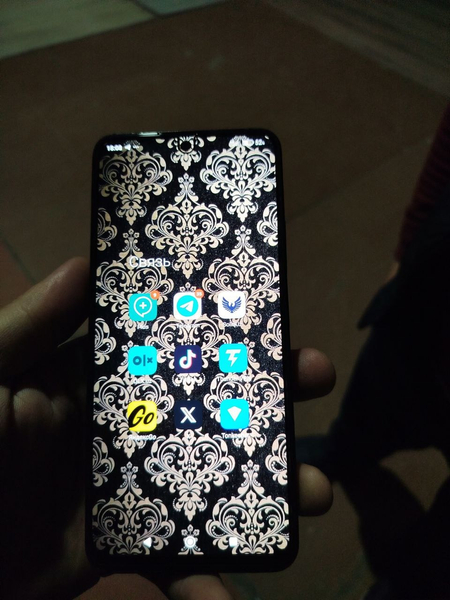 Redmi note 12 (8+8) 256 gb ideal