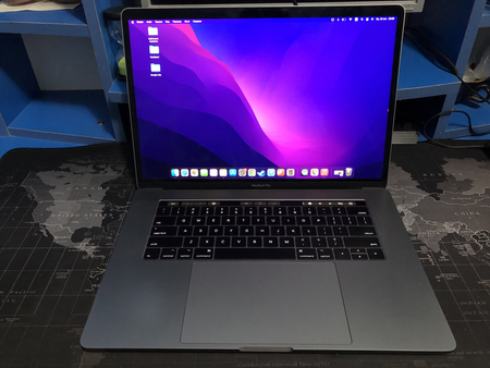 Macbook Pro 2016 i7 16GB / 1TB + Зарядка + Мышь Rapoo