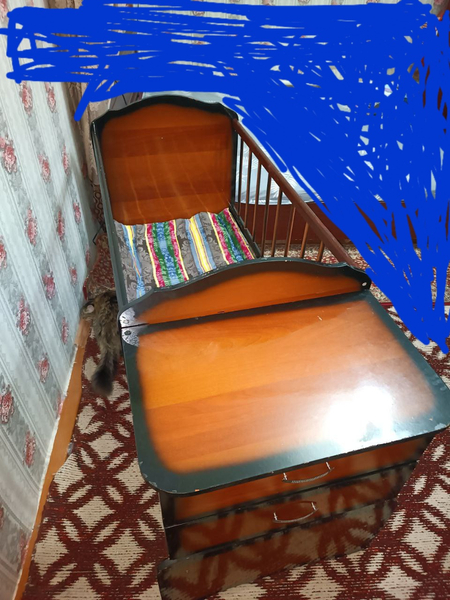 Детская кроватка