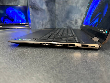 HP Spectre 15 4K, Core i7 10750H 16/512SSD Nvidia Geforce GTX 1650Ti