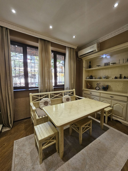 Тамара Ханум 4/1/4 Спец-План 130м² Ремонт Мебелью техникой Дархан Кафе