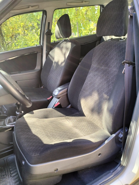 Lada Priora 2 SE Lux universal