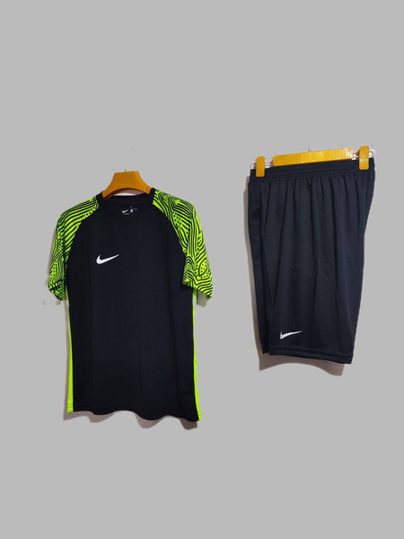 Futbolnaya forma na zakaz