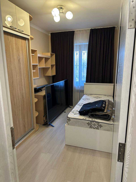 Продаётся квартира по ул.Садык Азимова