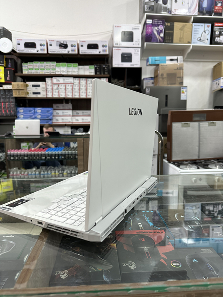 LEGION 5 Pro 16I