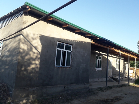 Sirdaryo Axunbabayev Sroshni sotiladi