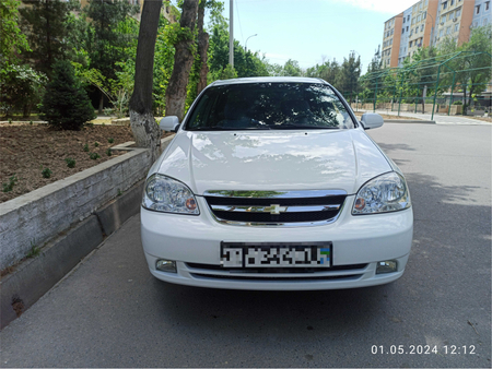 Продаю свою Lacetti