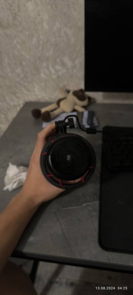 Срочно Микрофон hyperx quadcast