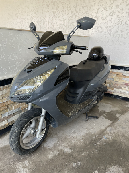 Skuter Real moto