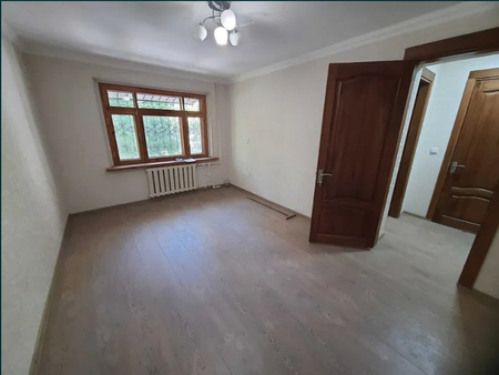 Чиланзар5   1/4/4   1*3   28м²