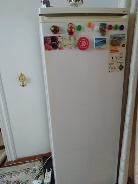 Срочно продаю холодильник