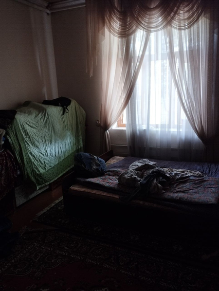 Qibray tuman Madanyata 5xonali 4sotik xovli joy sotiladii srochna