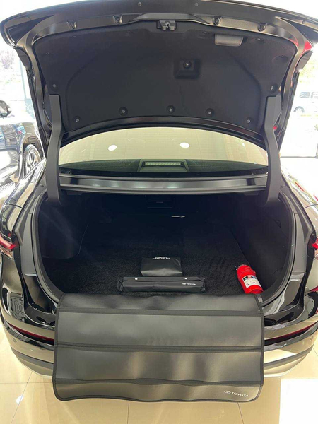 Toyota Crown 2.5L Hybrid 2023