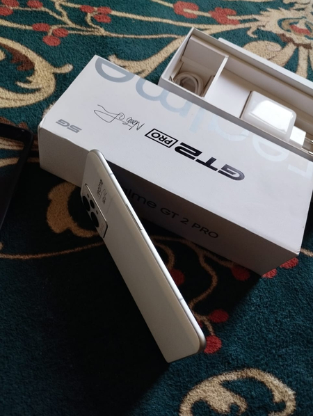 Realme gt 2pro 12.256 Snapdragon 8 Gen 1 mobile