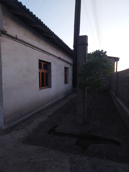 Srochni sotiladi
