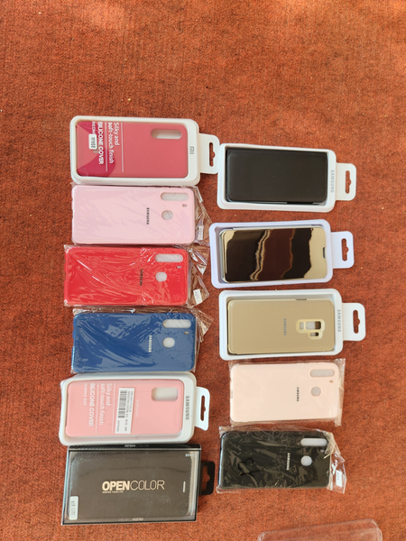 SAMSUNG REDMI IPHONE Чихолар китобли селеконвы кожали барча маделга бо