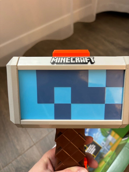 Бластер молот Nerf Minecraft Stormlander F4416
