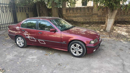 BMW E36i  1995 (май)