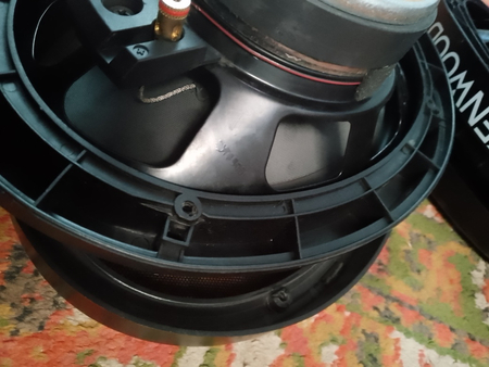 Kenwood 700wat boteks