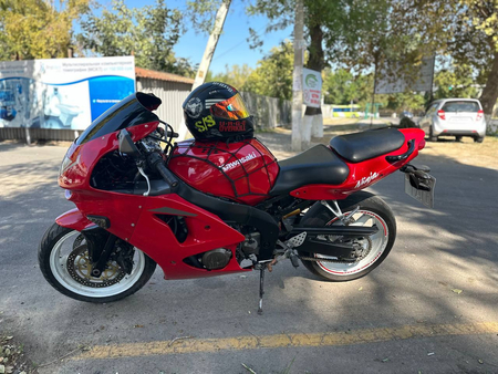 Kawasaki zx6r G2 идеал