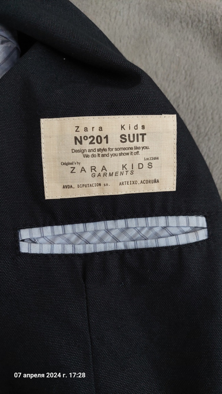 Пиджак  Zara молодёжный рост 152 женский