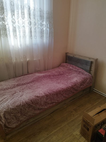 Срочно продаётся 1 ком. Балкон 2*6