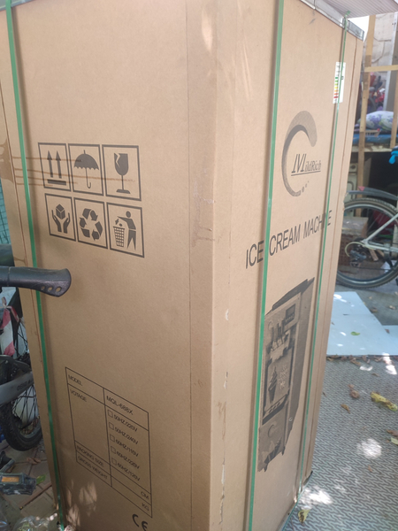 Yangi Freezer 220v 1000$