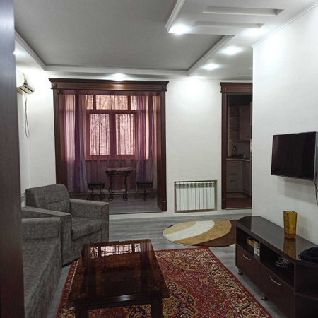 м.Буюк Ипак Йули ,около метро 2-комнатная 2/5 52 м² ремонт меб/тех