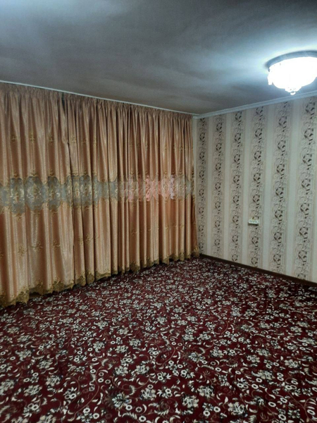3 xonali uy sotiladi,Продаётся 3х комнатная квартира