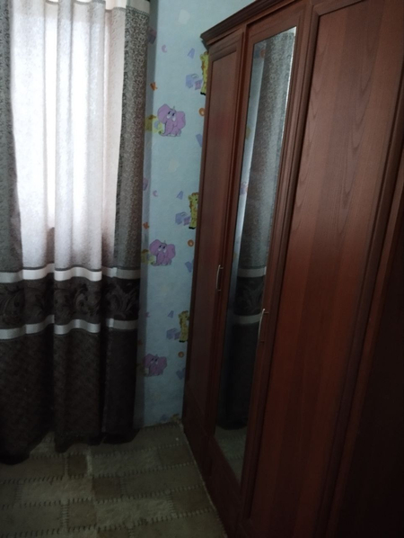 Аренда.Шайхонтохурда 1² хона.шароит ўрта.300.у.е+реалтор хаққи