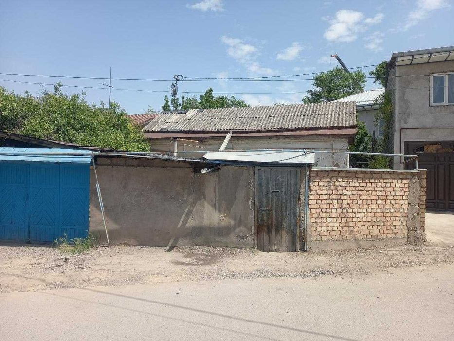 Срочно продаётся участок под стройку 2 сот. / Мирзо-Улугбек***