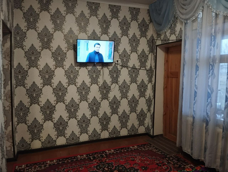 Sirdaryo shahar Bahor MFY da 20 sotxli uy sotiladi