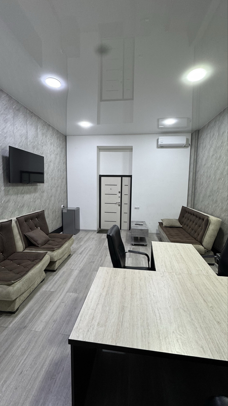 Аренда! Под офис 30 м2. С меблю. Ориентир Дармон сервис